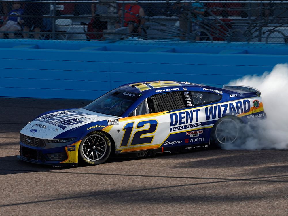 Ryan Blaney 2026 Dent Wizard Phoenix 3.8.26 Race Win Race Win 1:24 Col ...